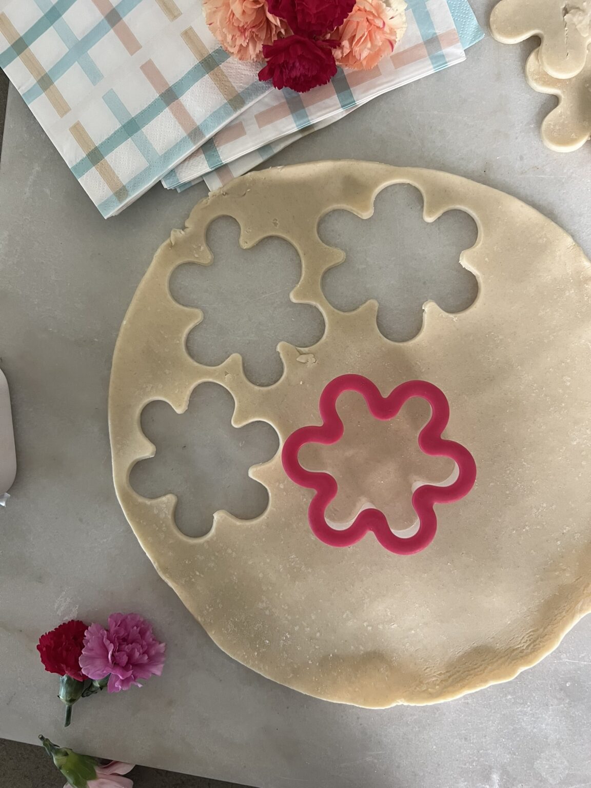 How to Make Adorable Two-Ingredient Flower Lemon Tarts!