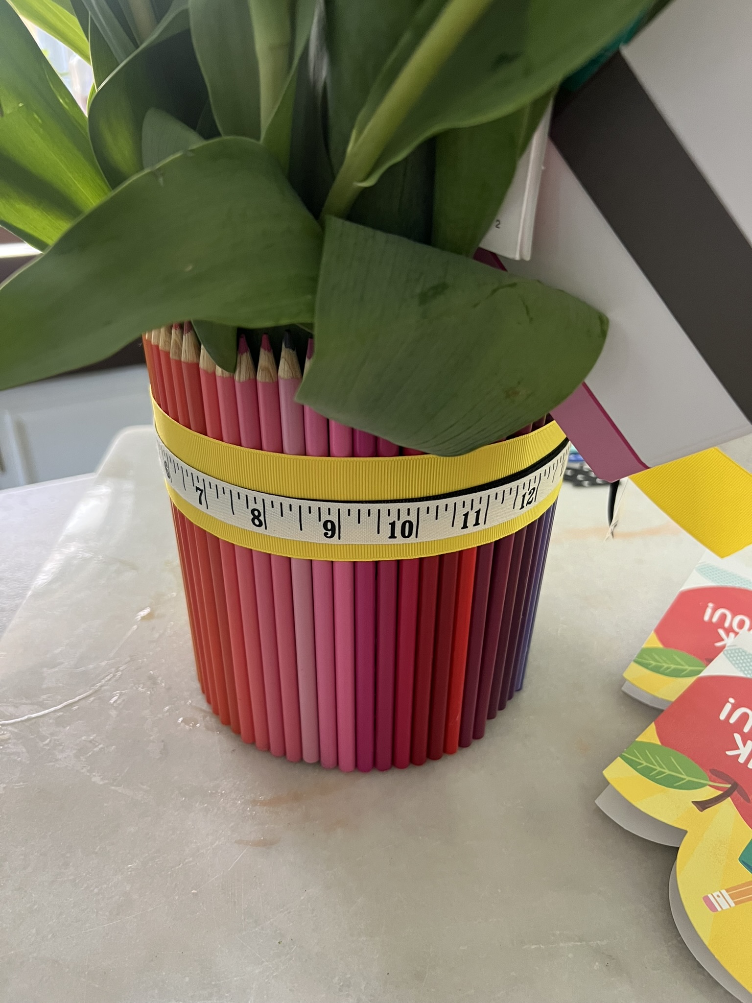 How to Make a Beautiful Bouquet for Teacher Appreciation Week!